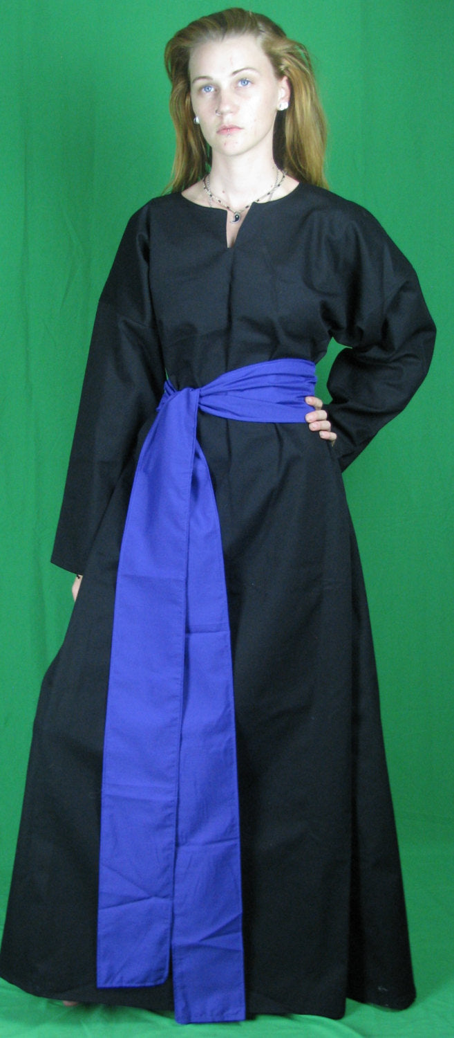 Robe, ritual robe, ready to ship, several colors and sizes – Garb the World