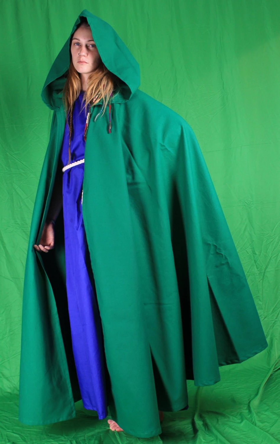 Hooded Cloak - In stock ready to ship – Garb the World